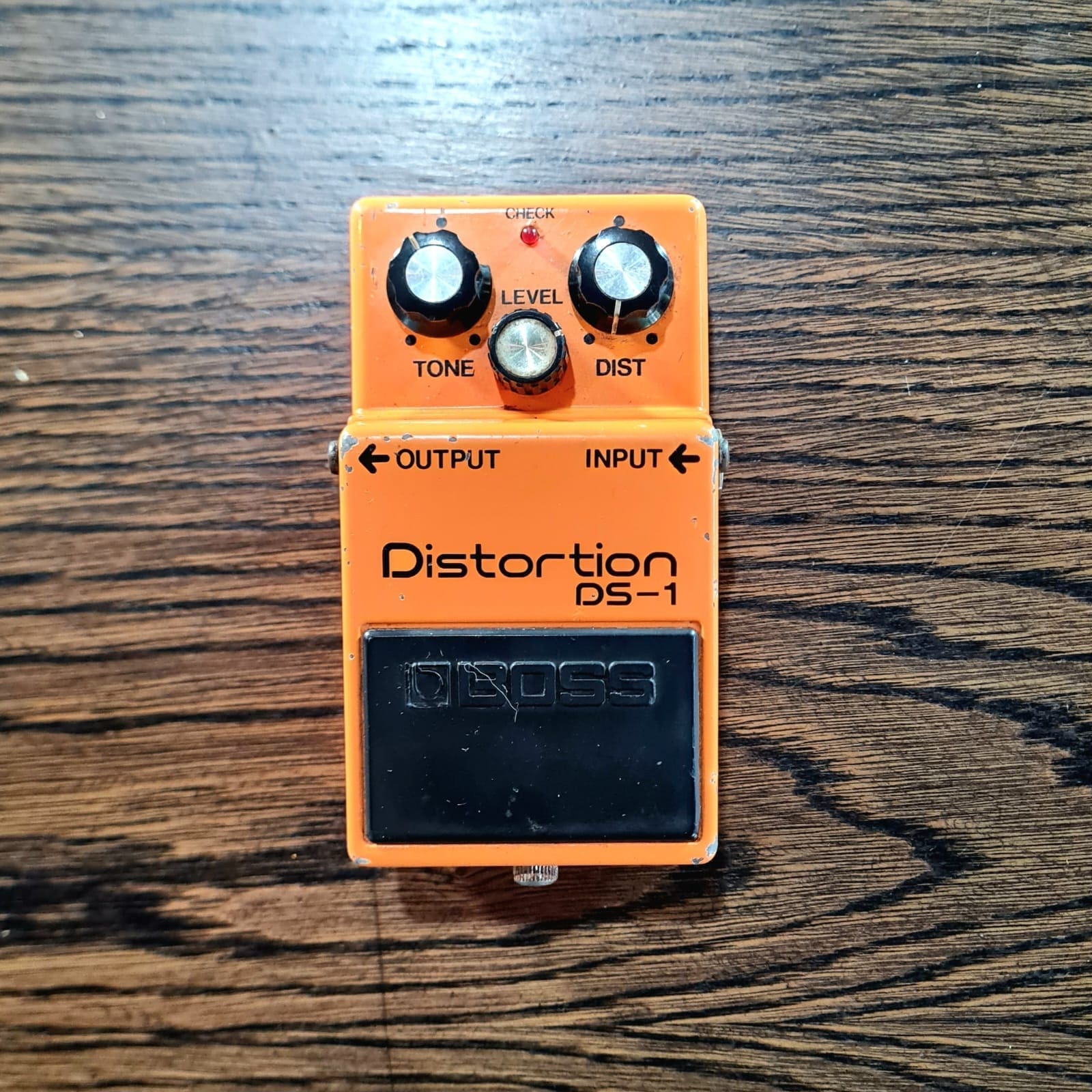 Boss DS-1 Distortion Guitar Pedal | We Buy Guitars