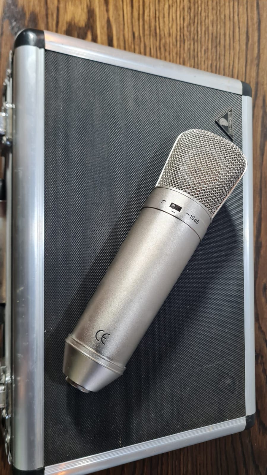 Behringer B-2 Condenser Microphone | We Buy Guitars